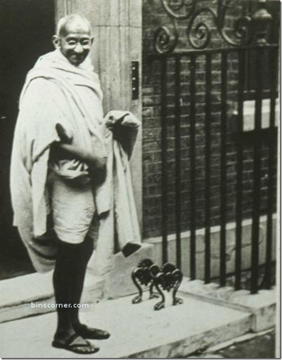 "MAHATMA GANDHI" - in his childhood Photos ~ Saranjkp